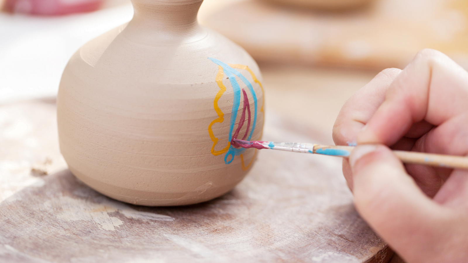 16 Easy Crafts to Make and Sell: Unlock Your Creative Potential