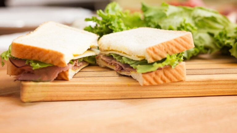 American Foods That Will Make Foreigners Gag and Cringe!