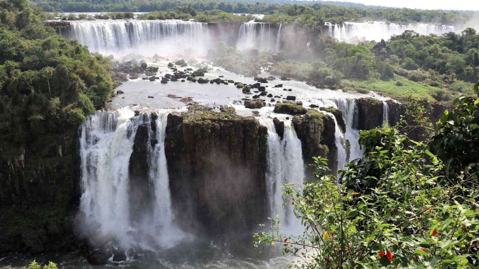 The 10 Most Dangerous Waterfalls in the World. Would You Venture?