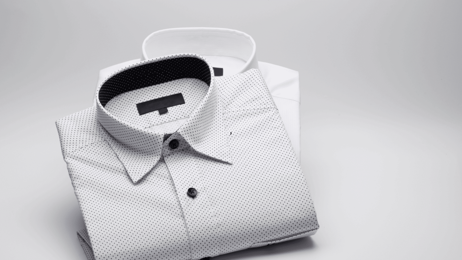 How to Fold Dress Shirts for Travel: Expert Tips & Technique